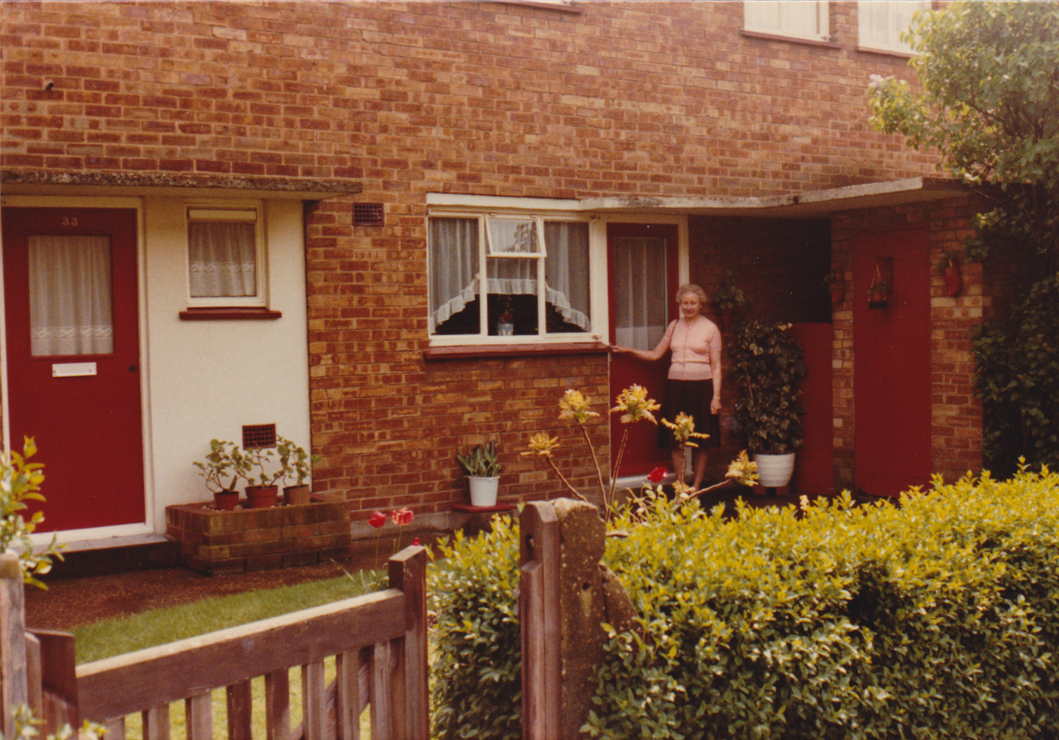 Marks Gate Estate – Dispatches From the Former New World
